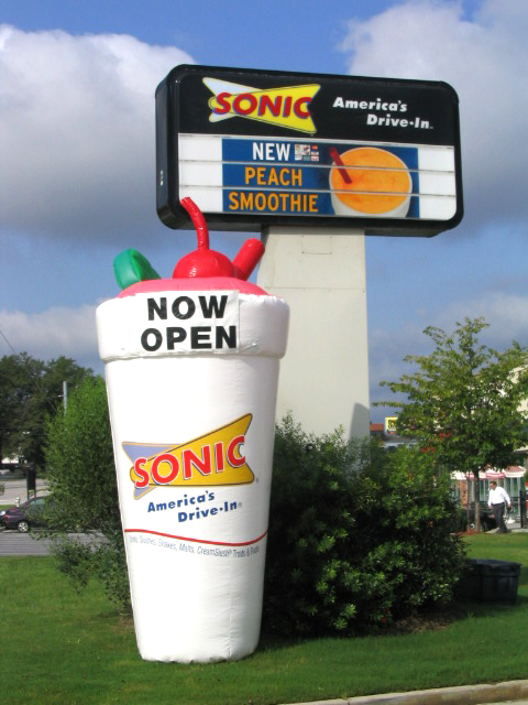 Inflatables | Replicas - Windship Advertising